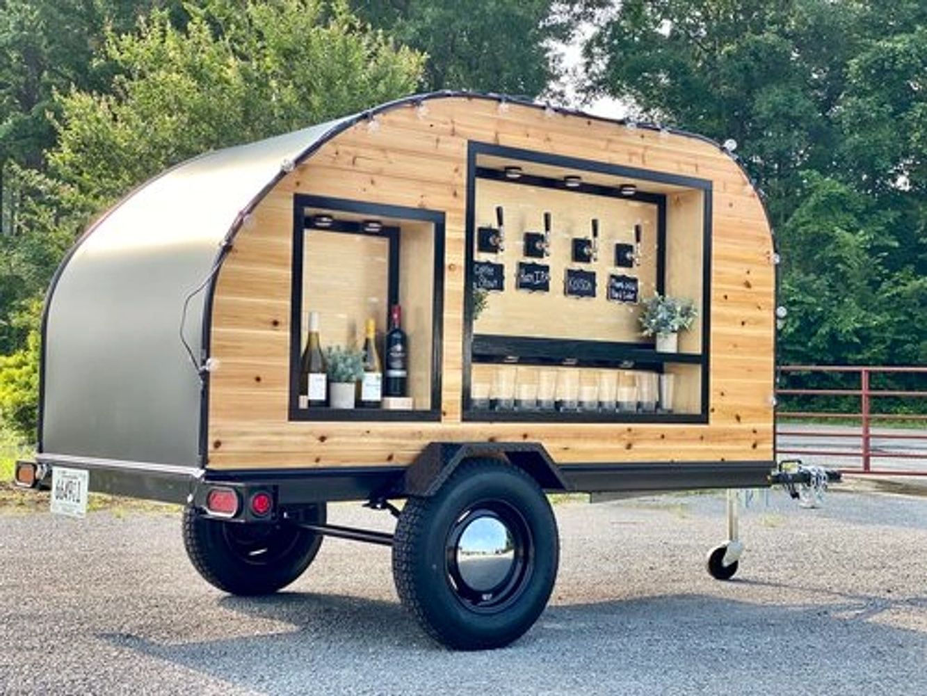 Mobile Bartending Service | TAP TRAILER